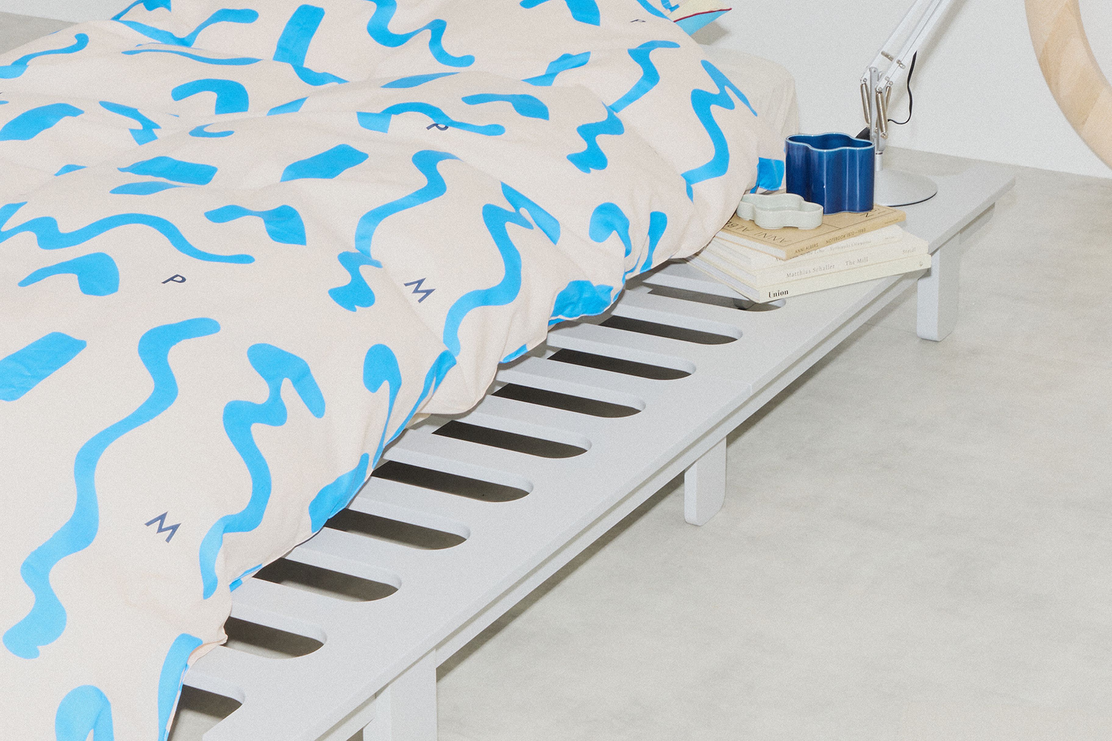 \新色／Back&Forth bed に"Gray"が仲間入り - good eighty%